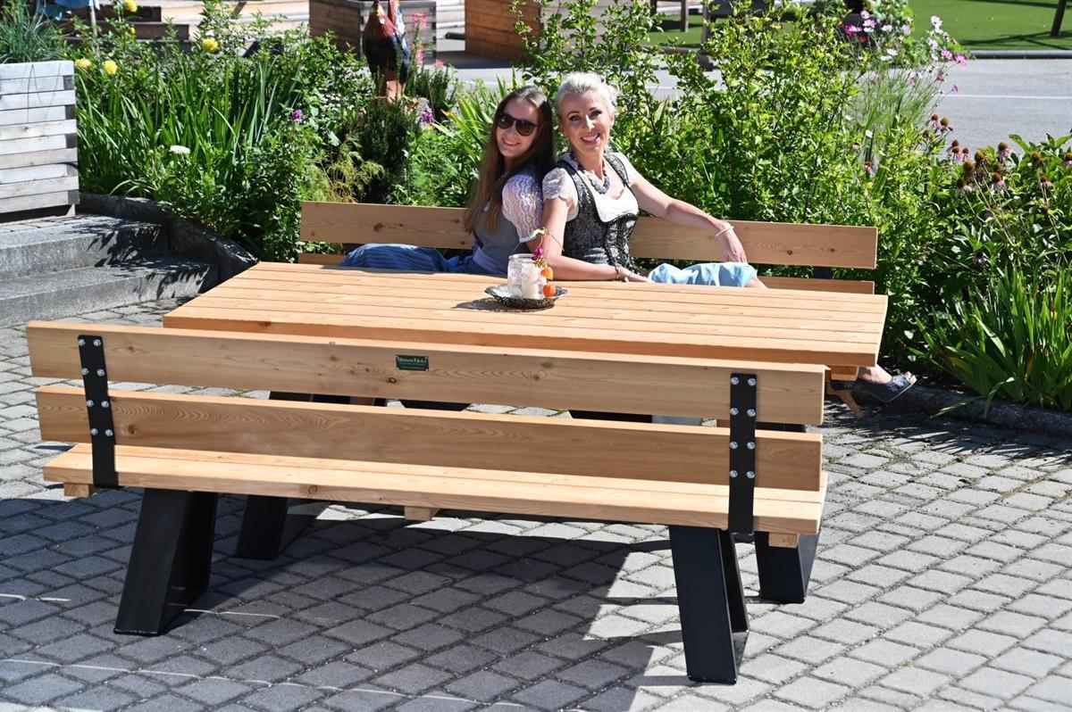 Sitzgarnitur Schmied-Larix, in Lärche mit Stahlunterbau | Tischlerei ...